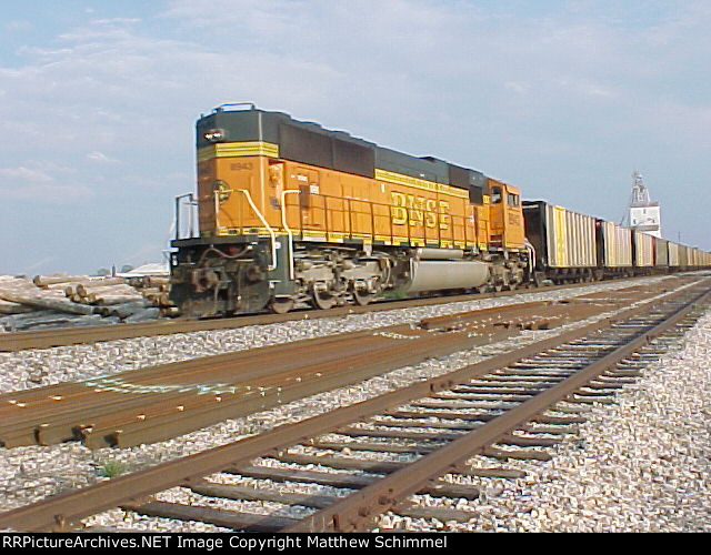 BNSF 8943 - DPU